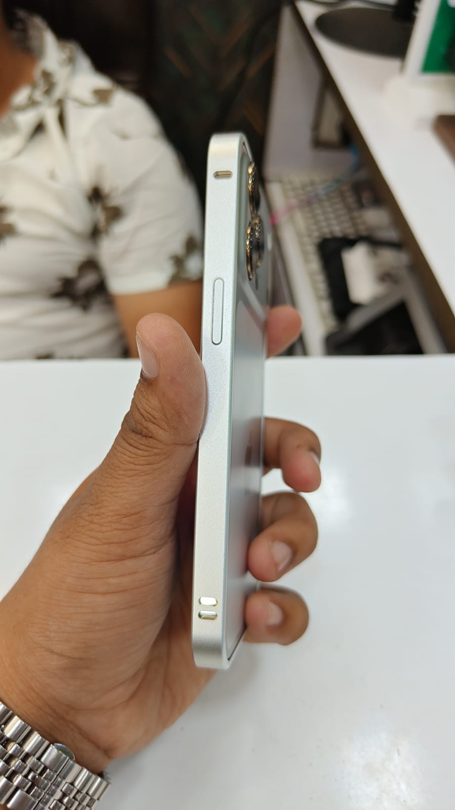 iPhone 13–16 Pro Series to iPhone 17 Pro Converter with Side Bumper ...